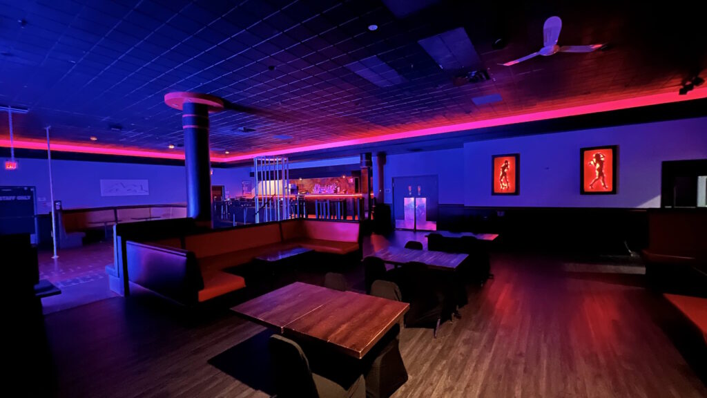 Club M4 Gang Bang Parties - Trisch & Jerry Gang Bang Parties